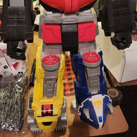 Banzai | Toys | Mighty Morphin Power Rangers Giant Megazord | Poshmark